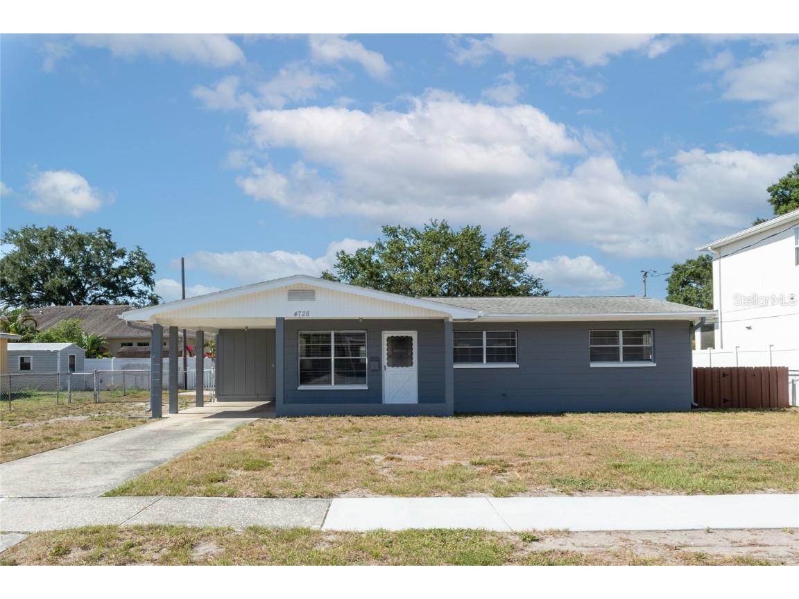 4728 W Bay Avenue, Tampa, FL, 33616 | MLS: T3530916 | Edina Realty