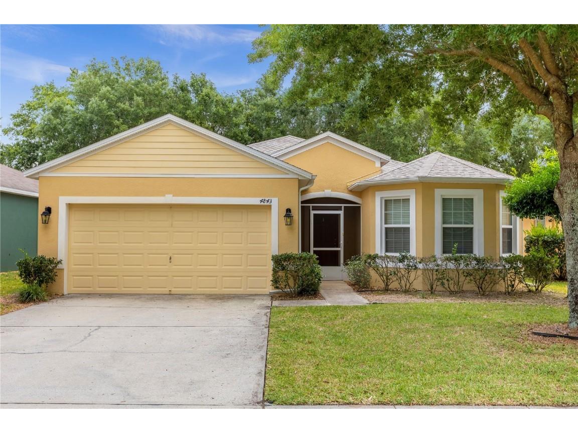 4843 Waters Gate Drive, Tavares, FL, 32778 | MLS: O6205289 | Edina Realty
