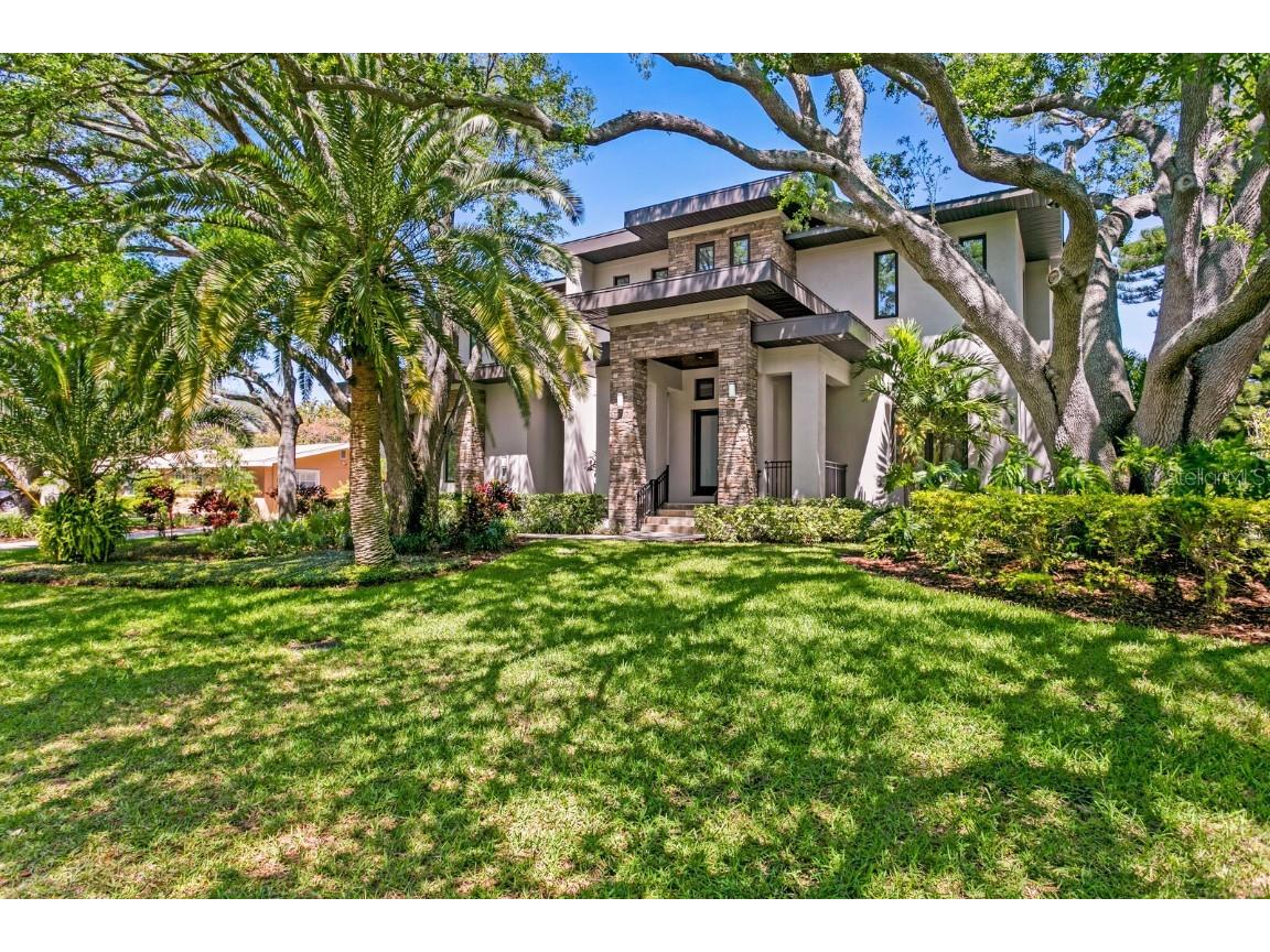 4905 W Spring Lake Drive, Tampa, FL, 33629 | MLS: T3517209 | Edina Realty