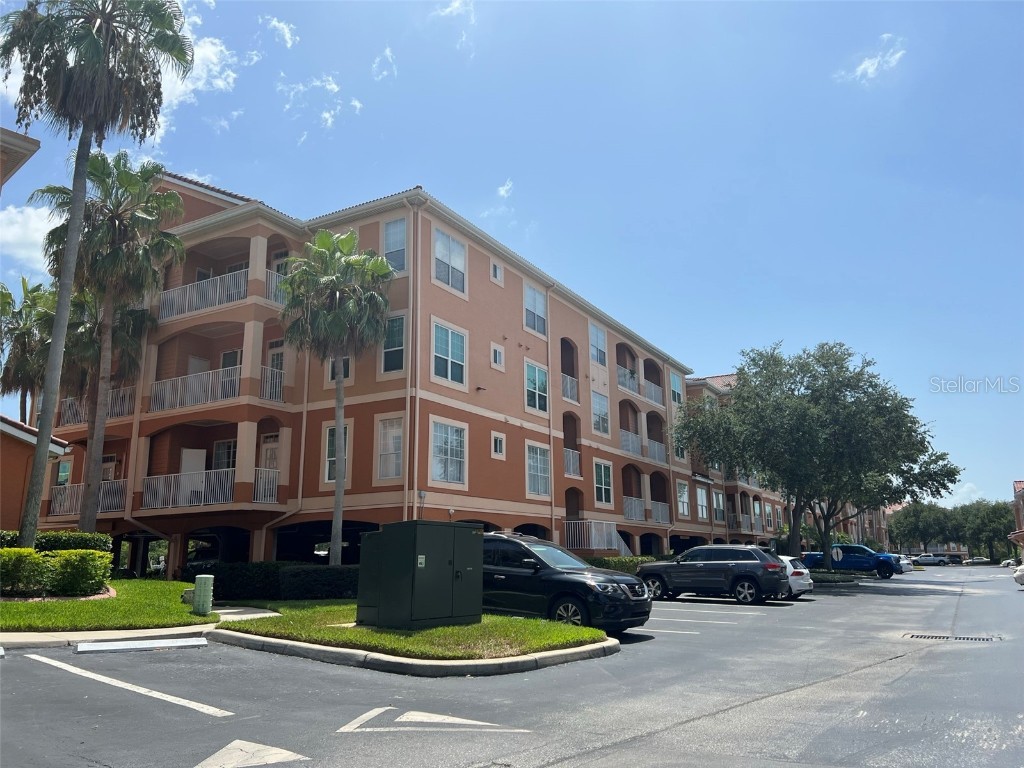 5000 Culbreath Key Way #8-303, Tampa, FL, 33611 | MLS: T3392728 | Edina ...