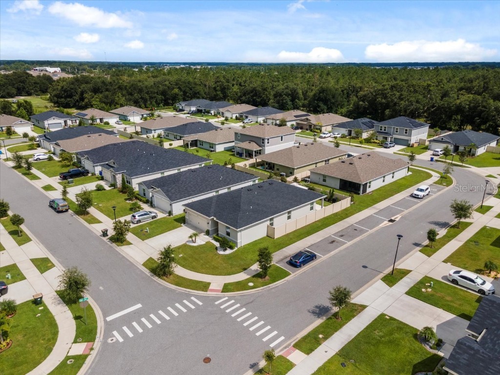 5002 Riverside Way, Saint Cloud, FL, 34771 | MLS: O6210798 | Edina Realty