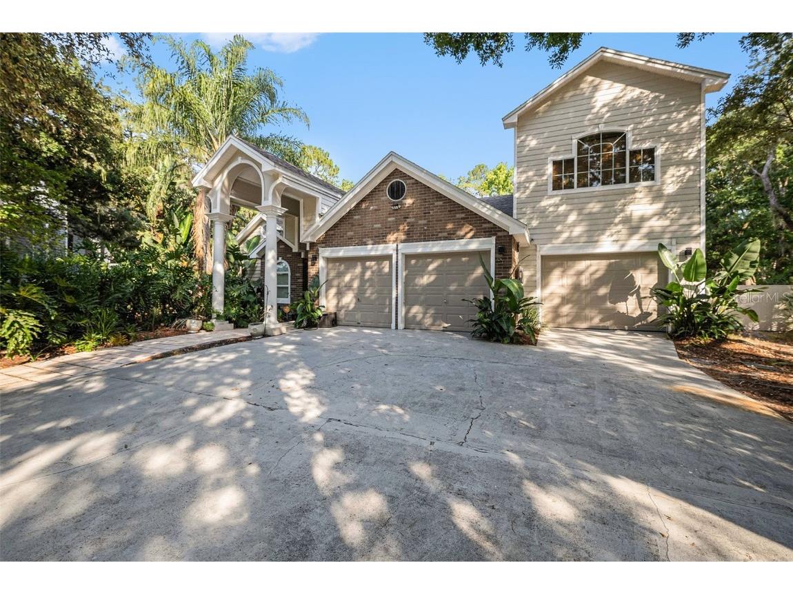 5002 Swallow Drive, Land O Lakes, FL, 34639 | MLS: T3532504 | Edina Realty