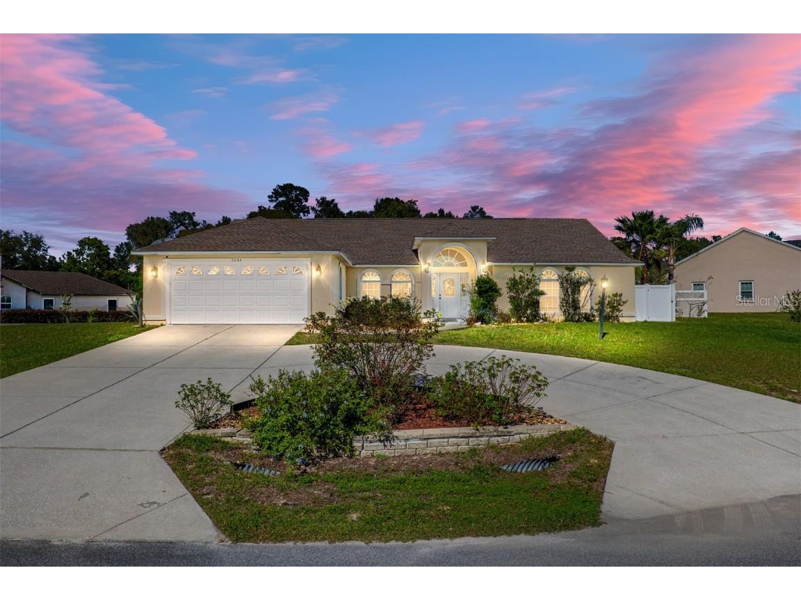 5038 SW 107th Loop, Ocala, FL, 34476 | MLS: OM676515 | Edina Realty