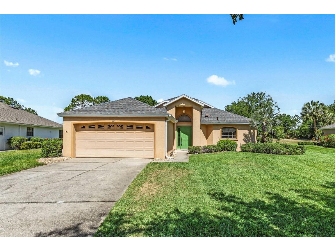 513 Juniper Way, Tavares, FL, 32778 | MLS: G5081655 | Edina Realty