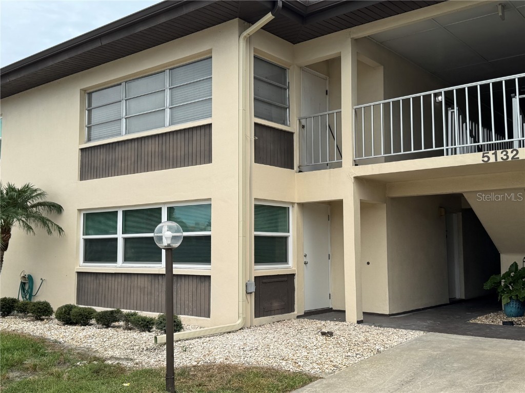 5132 Amulet Drive #105, New Port Richey, FL, 34652 | MLS: W7878902 | Edina Realty