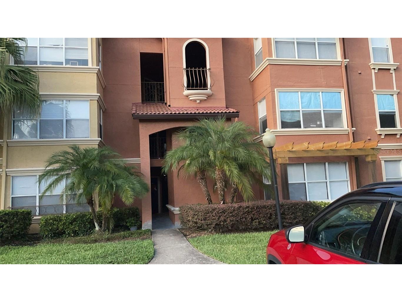5140 Conroy Road #817, Orlando, FL, 32811 | MLS: S5105366 | Edina Realty