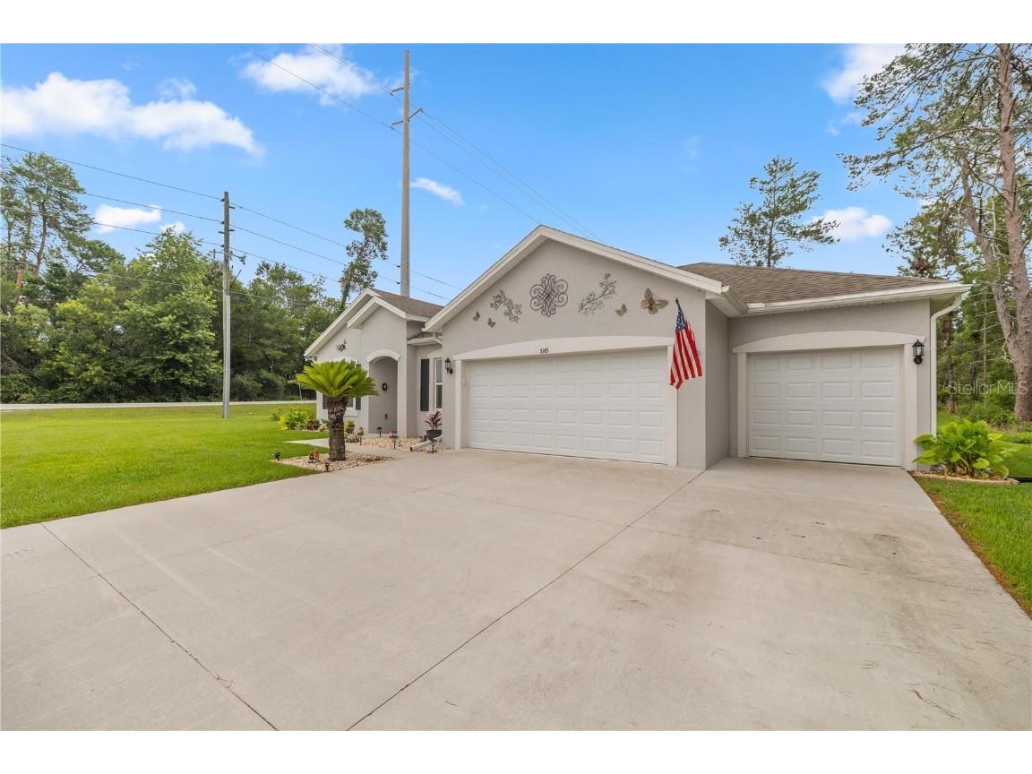 5149 SW 107th Loop, Ocala, FL, 34476 | MLS: OM678986 | Edina Realty