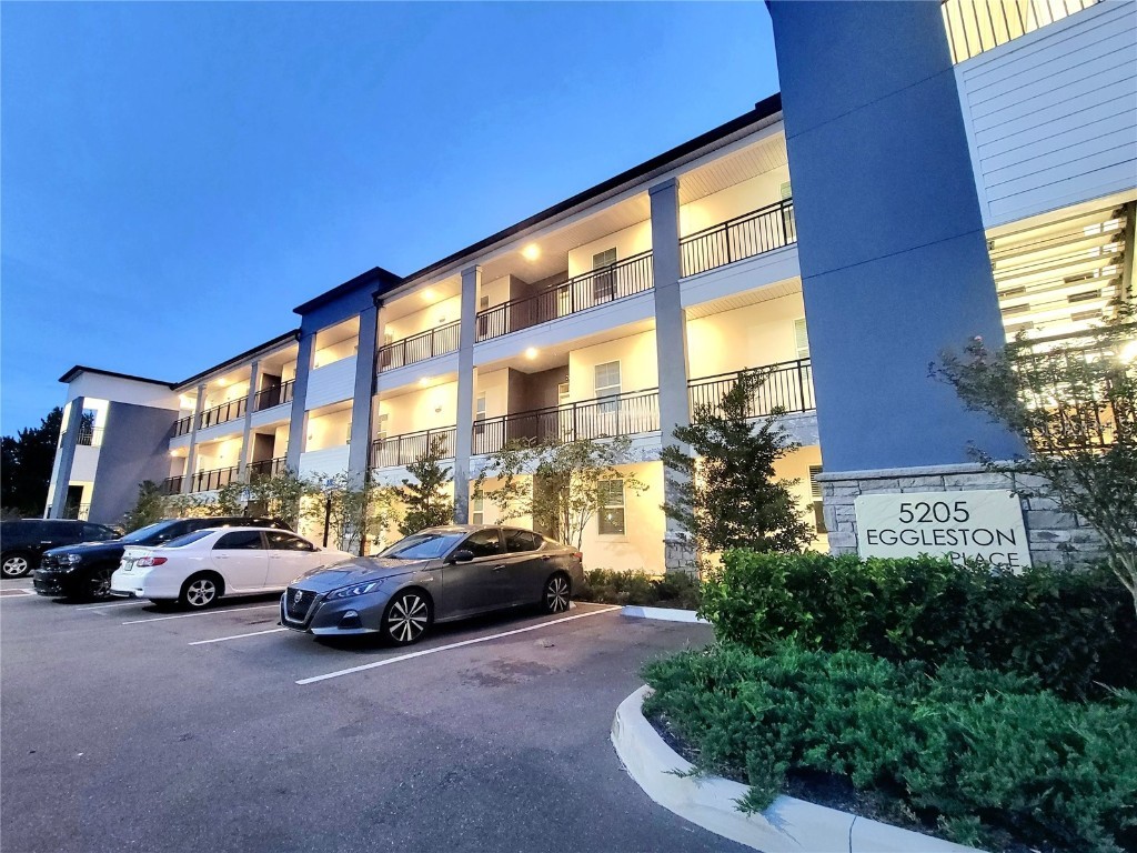 5205 Eggleston Avenue #305, Orlando, FL, 32810 | MLS: O6218275 | Edina ...