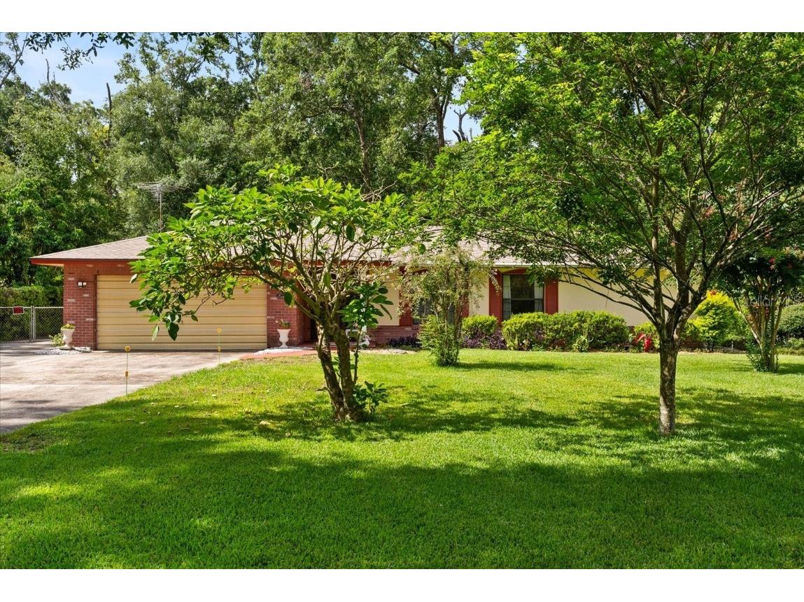 5268 Pinto Way, Orlando, FL, 32810 | MLS: G5099308 | Edina Realty