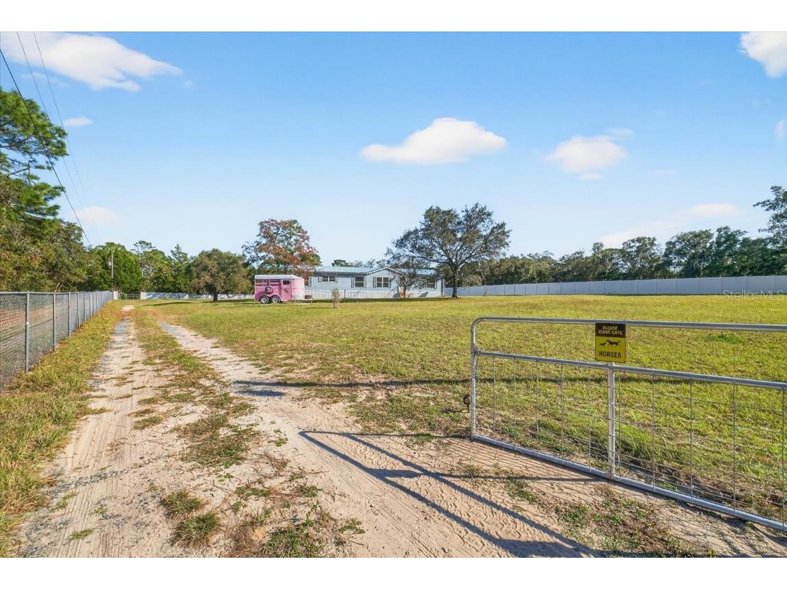 5280 Golddust Road, Spring Hill, FL, 34609 | MLS: W7880286 | Edina Realty