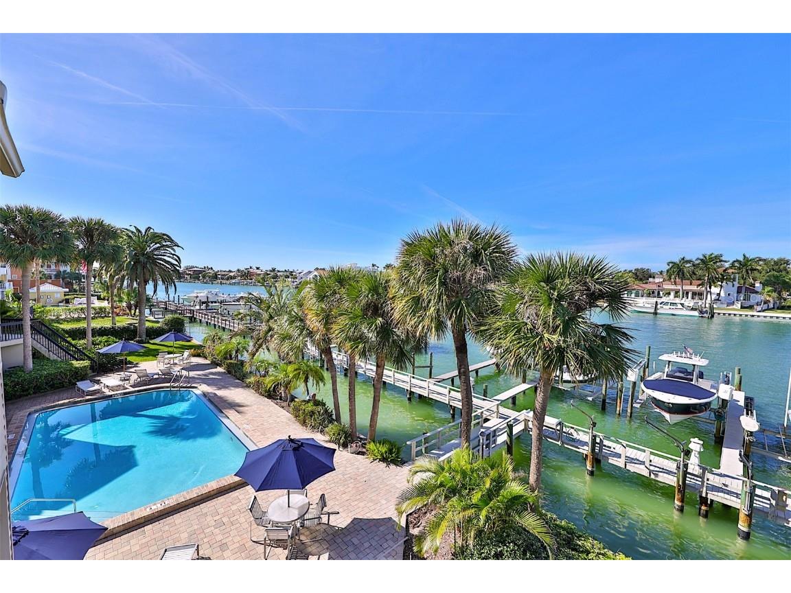 534 Pinellas Bayway S #205, Tierra Verde, FL, 33715 | MLS: U8186274 ...