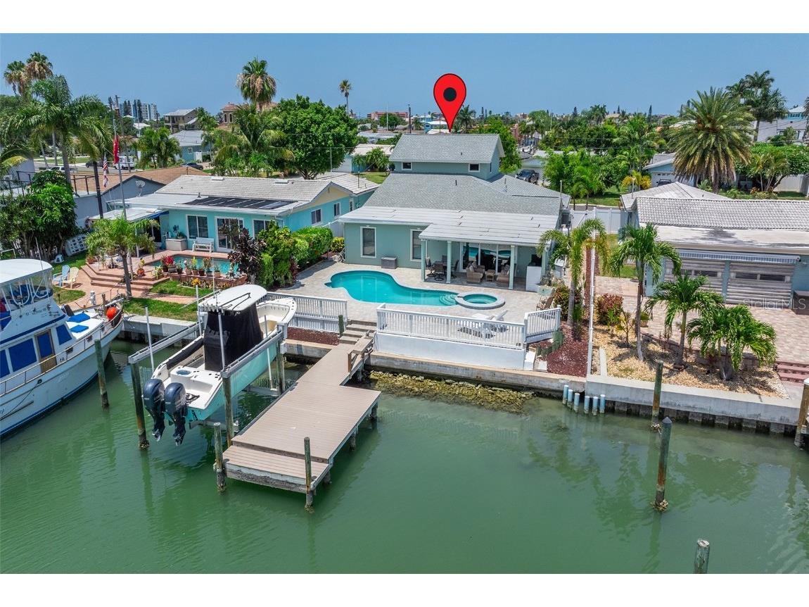 537 Lillian Drive, Madeira Beach, FL, 33708 | MLS: U8244628 | Edina Realty