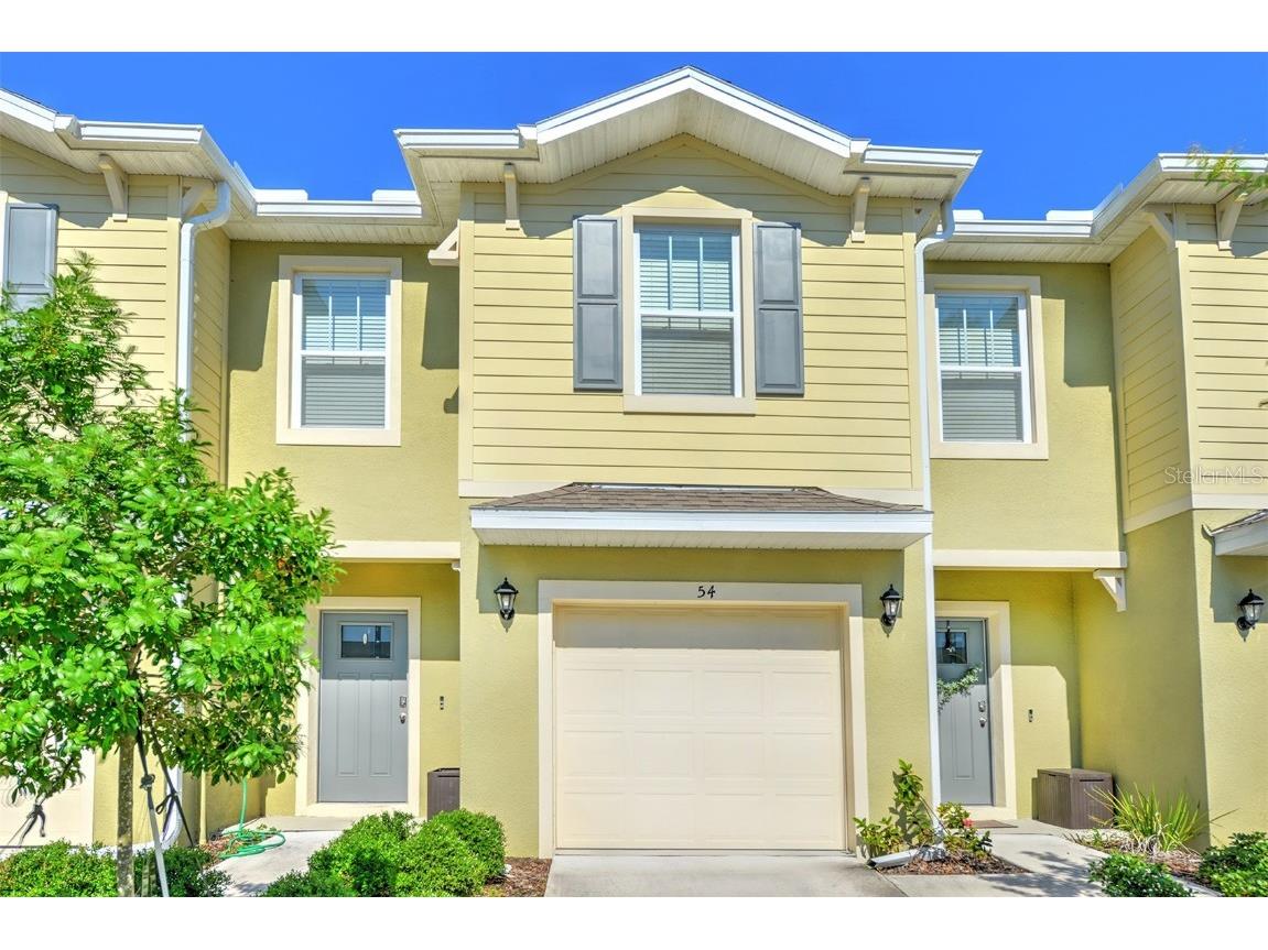 54 Bella Oaks Drive, Port Orange, FL, 32129 | MLS: O6212129 | Edina Realty