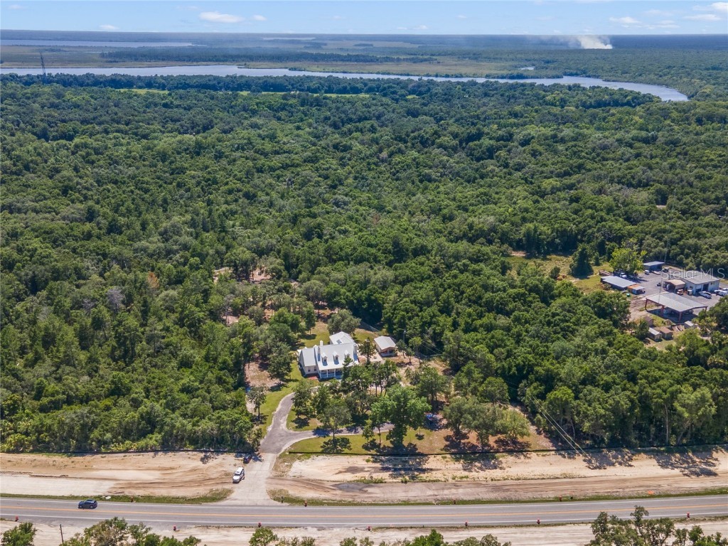 5444 Us Highway 17, De Leon Springs, FL, 32130 | MLS: V4936523 | Edina ...