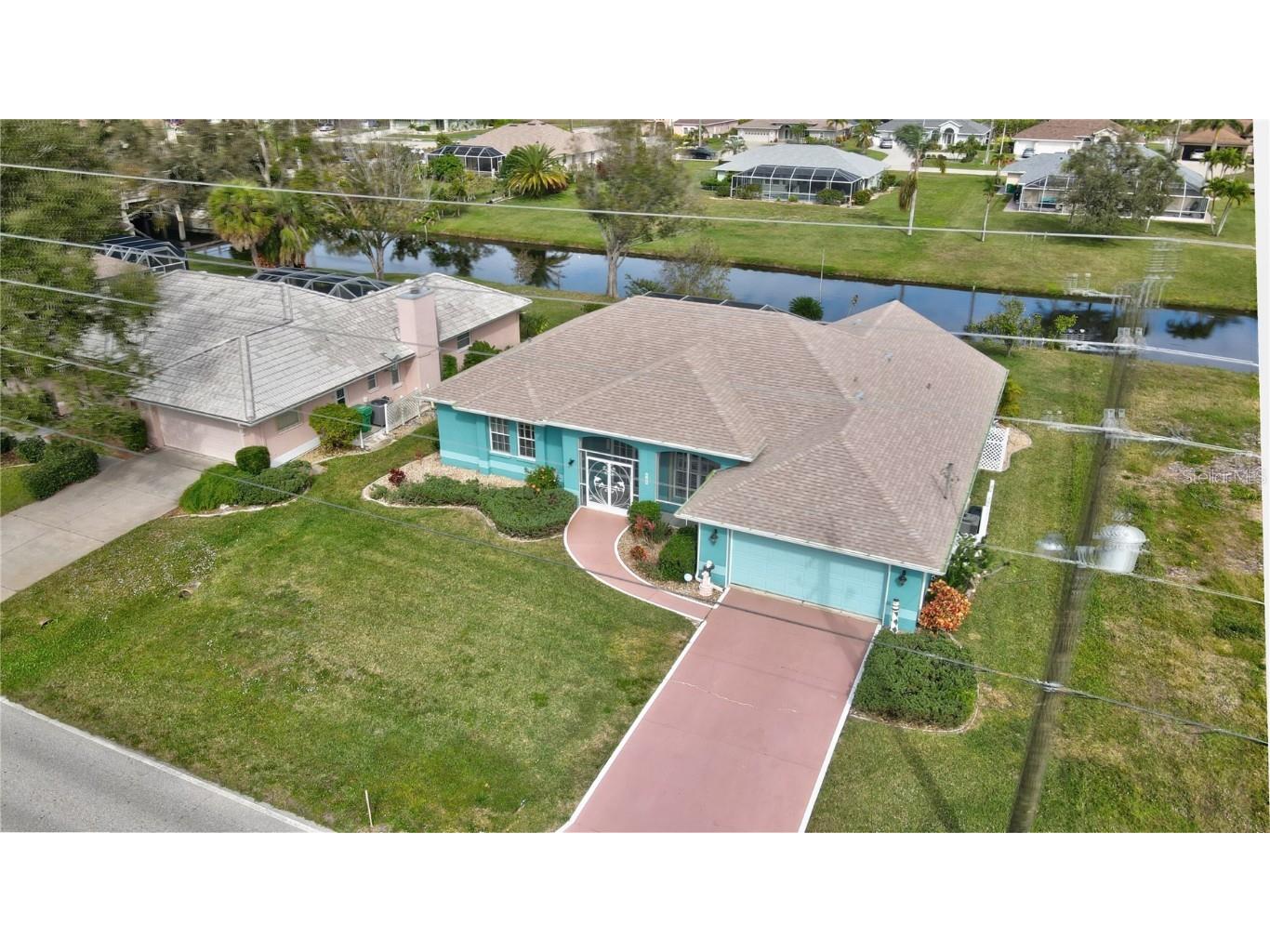 555 Rotonda Circle, Rotonda West, FL, 33947 | MLS: T3500618 | Edina Realty