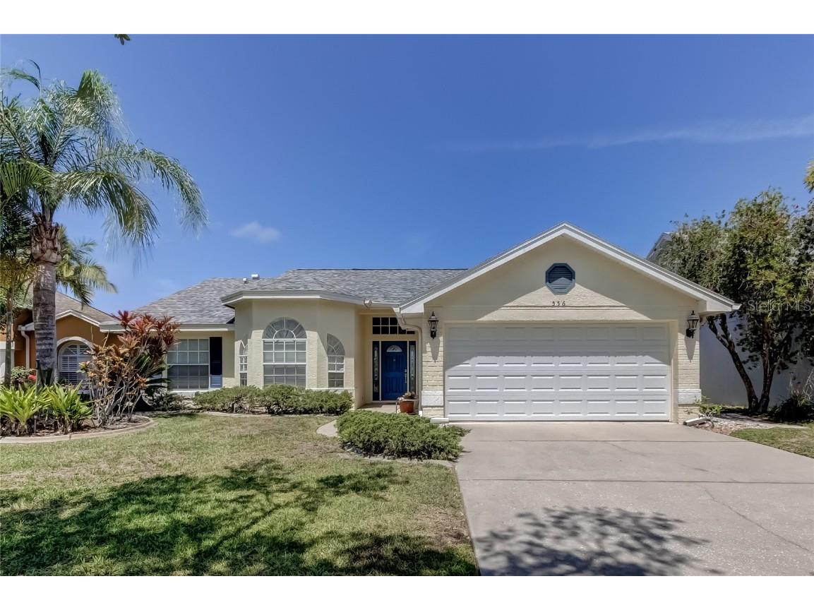 556 Village Drive, Tarpon Springs, FL, 34689 | MLS: T3452020 | Edina Realty