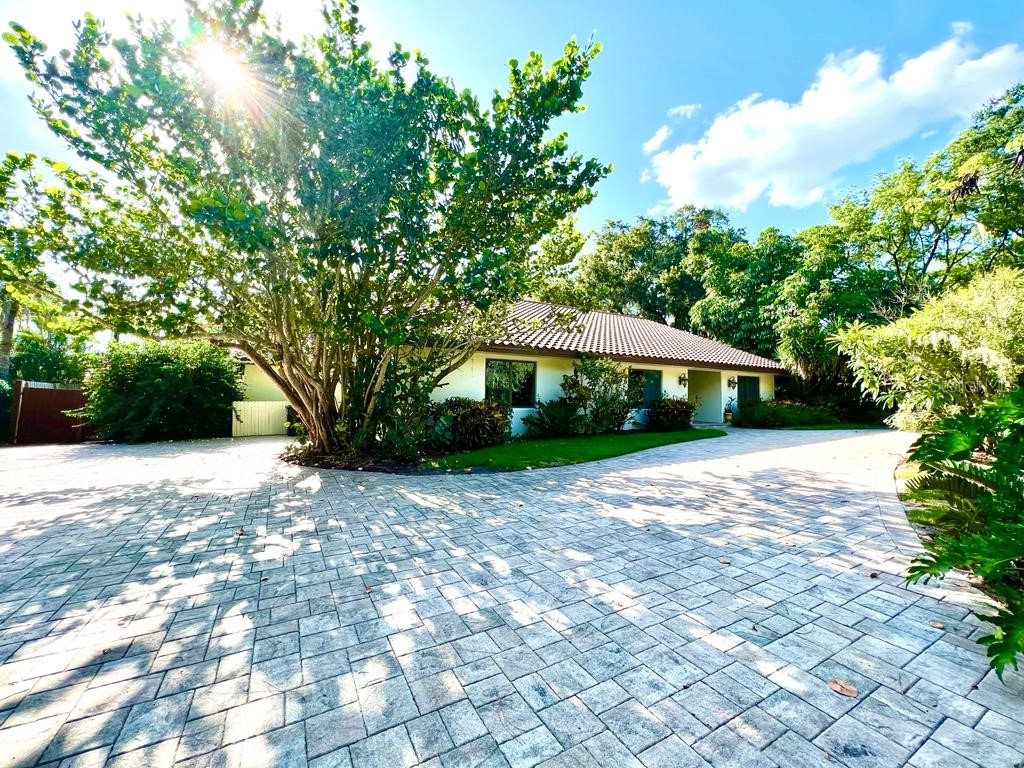 5610 W Lake Butler Road, Windermere, FL, 34786 | MLS: O6148439 | Edina ...