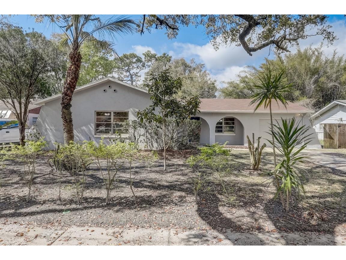 5616 Shasta Drive, Orlando, FL, 32810 | MLS: T3506056 | Edina Realty