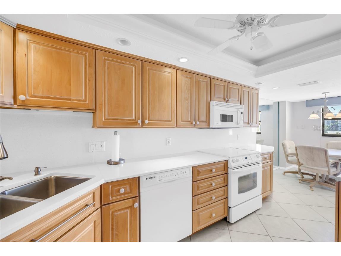5780 Midnight Pass Road #303, Sarasota, FL, 34242 | MLS: A4669349 ...