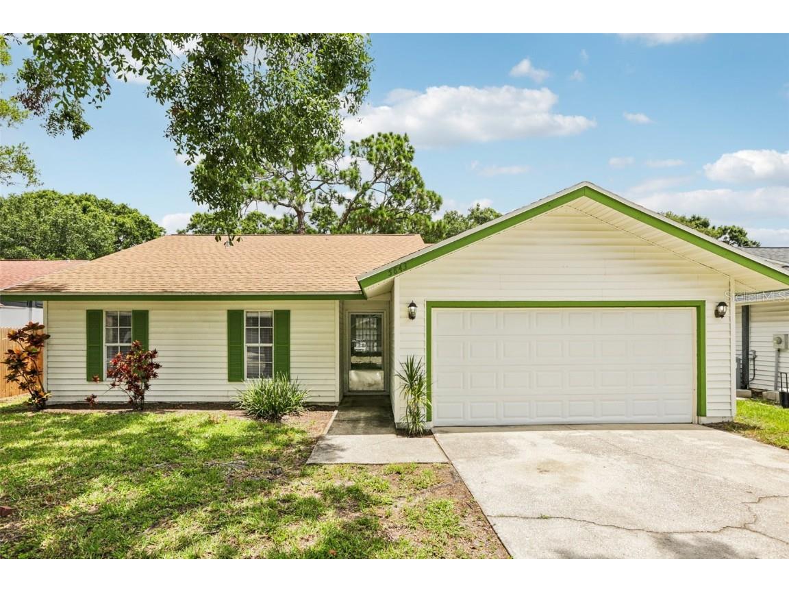 5843 Darren Court N, Clearwater, FL, 33760 | MLS: TB8406030 | Edina Realty