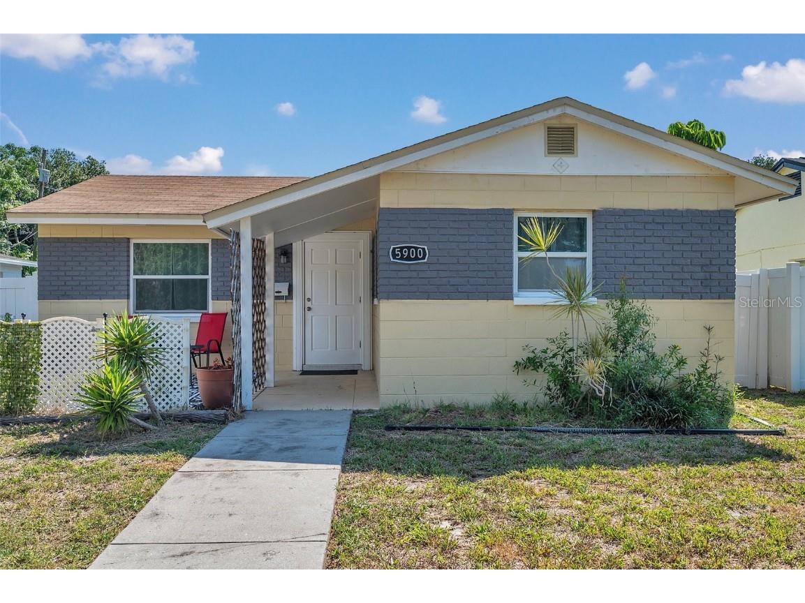 5900 Cypress Street N, Saint Petersburg, FL, 33703 | MLS: T3543573 | Edina Realty