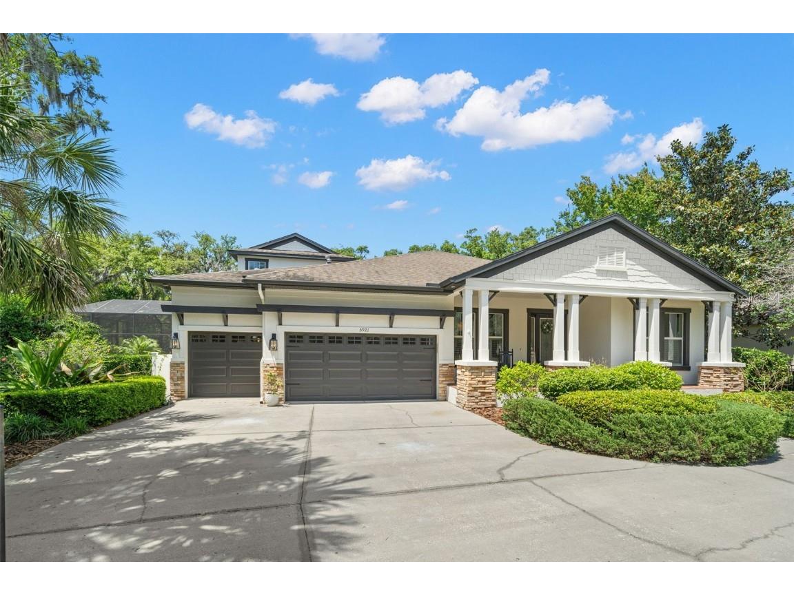 5921 Fishhawk Crossing Boulevard, Lithia, FL, 33547 | MLS: T3520217 ...