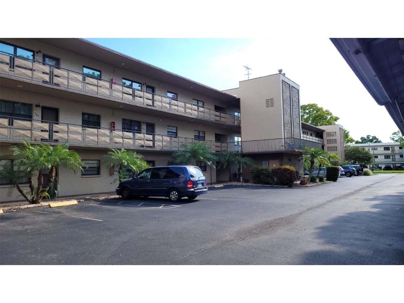 5975 Terrace Park Drive N #108, Saint Petersburg, FL, 33709 | MLS ...