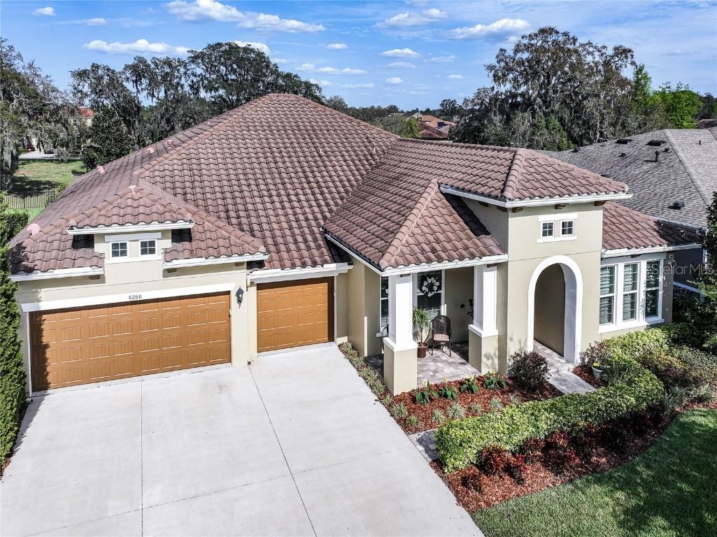 6208 Knob Tree Drive, Lithia, FL, 33547 | MLS: T3512687 | Edina Realty