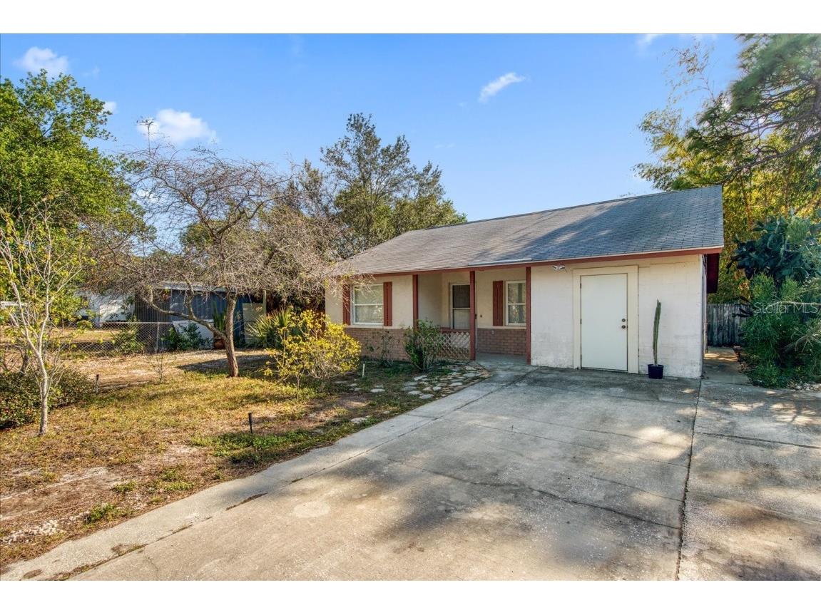 628 Pent Street, Tarpon Springs, FL, 34689 | MLS: U8223191 | Edina Realty