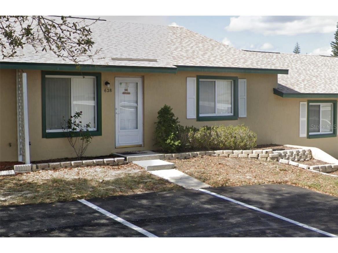 628 Ridge Terrace, Winter Haven, FL, 33881 | MLS: P4918522 | Edina Realty