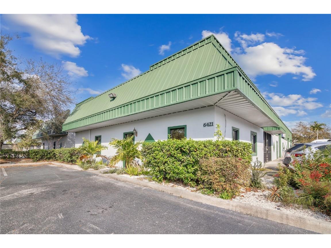 6421 Pinecastle Boulevard #1, Orlando, FL, 32809 | MLS: O6280339 ...