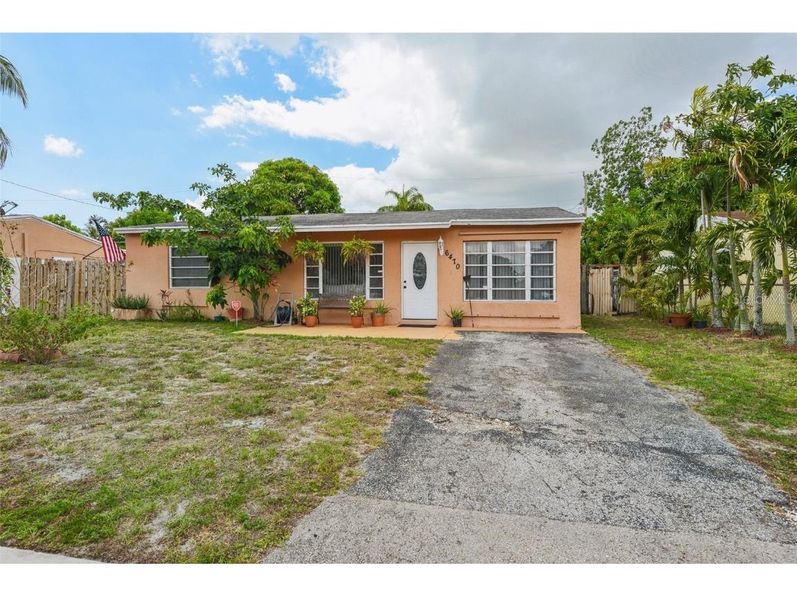 6470 SW 16th Street, North Lauderdale, FL, 33068 | MLS: W7865390 ...