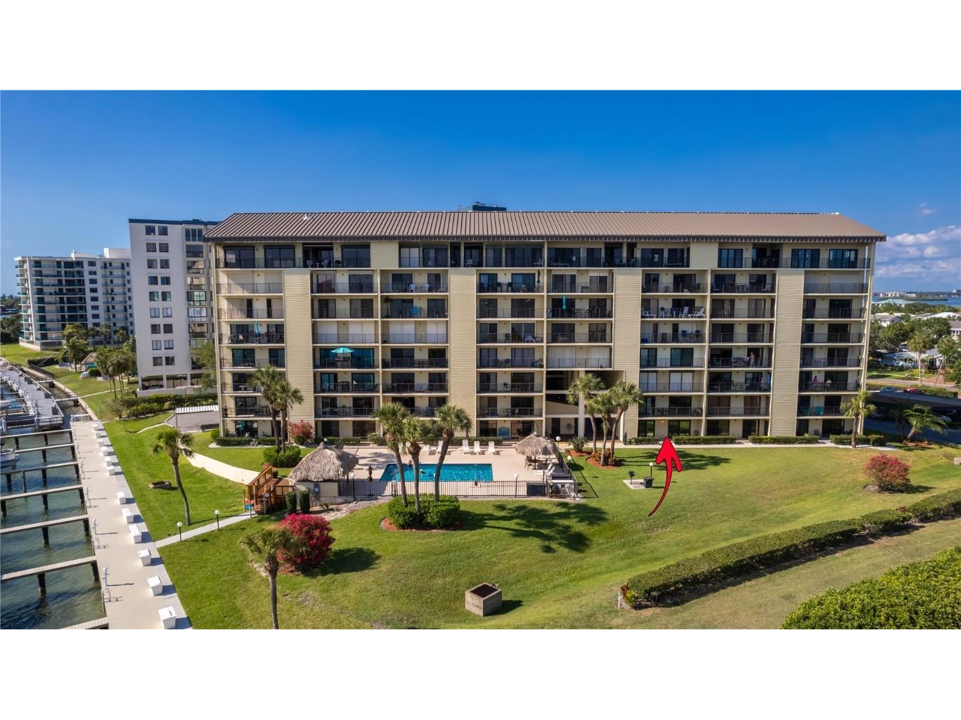 650 Island Way #106, Clearwater Beach, FL, 33767 | MLS: U8244581 ...