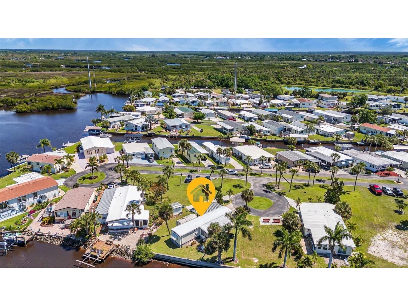 6604 Cove Island Court, Punta Gorda, FL, 33982 | MLS: C7489966 | Edina ...