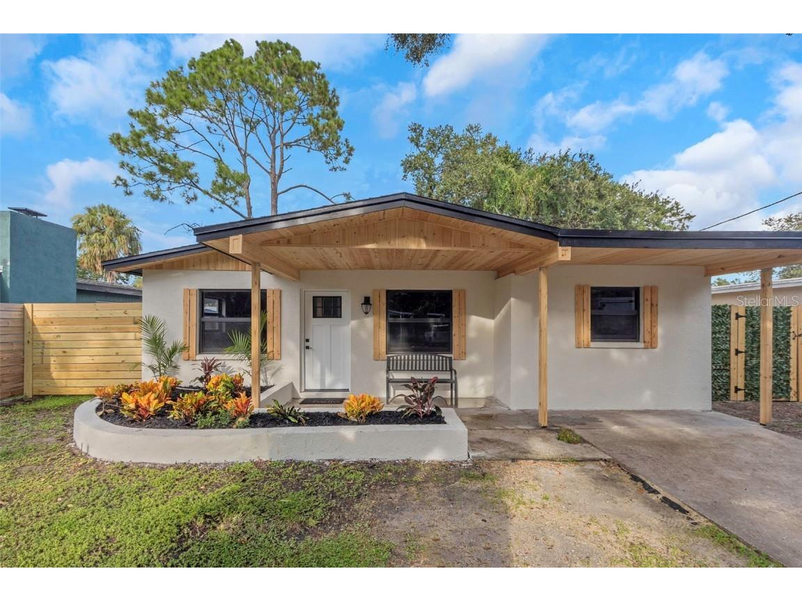 6810 S Wall Street, Tampa, FL, 33616 | MLS: W7877596 | Edina Realty