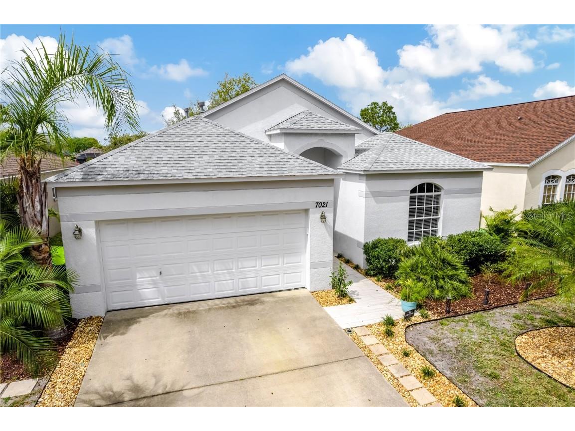 7021 Monarch Park Drive, Apollo Beach, FL, 33572 | MLS: U8233756 ...