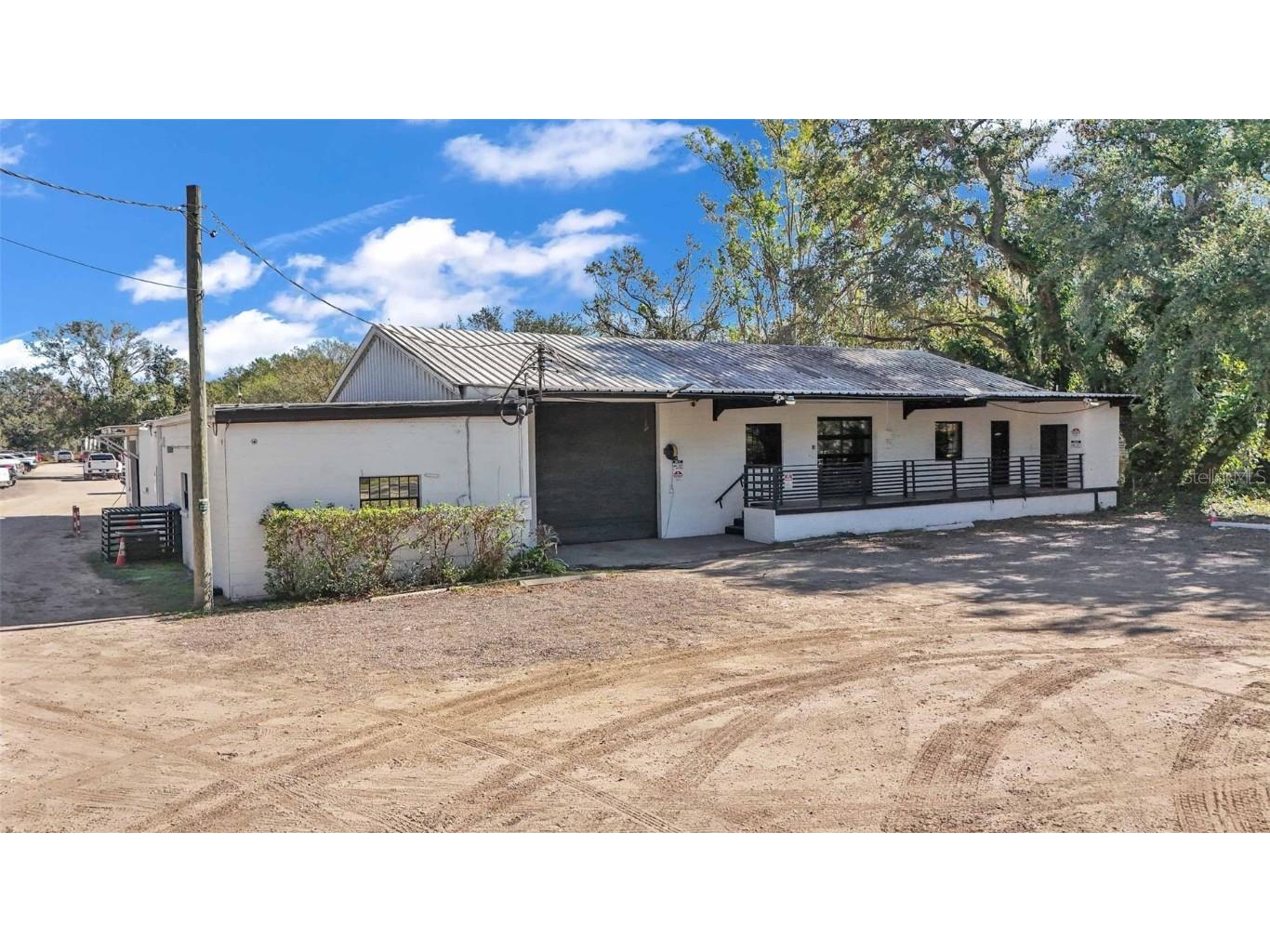 705 Jerry Smith Road, Dover, FL, 33527 | MLS: L4949440 | Edina Realty