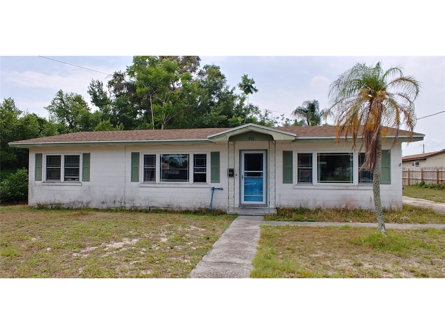710 Avenue L Se, Winter Haven, FL, 33880 | MLS: O6218843 | Edina Realty