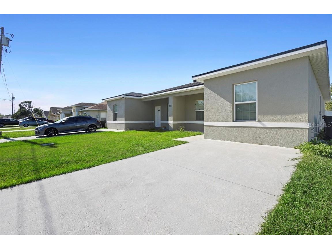 711 Bittern Way, Kissimmee, FL, 34759 | MLS: O6299617 | Edina Realty