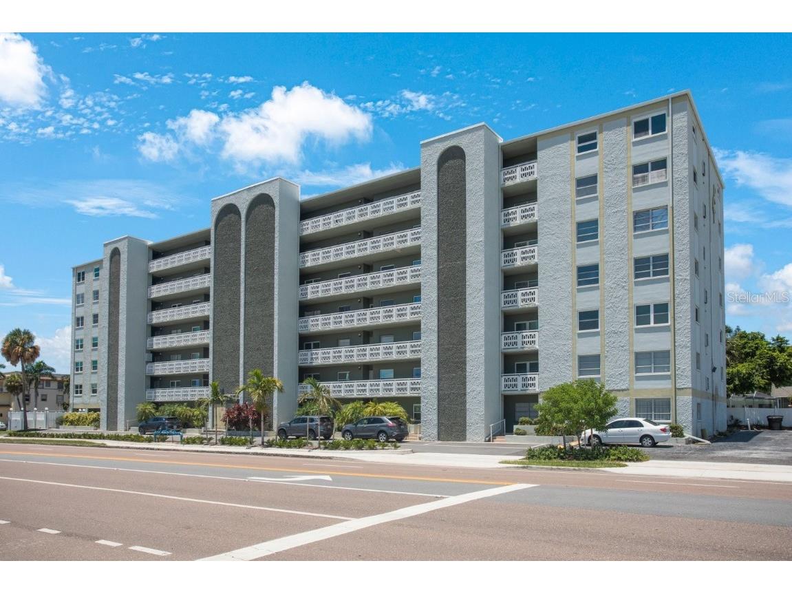 7321 Central Avenue #701, Saint Petersburg, FL, 33710 | MLS: TB8411091 ...