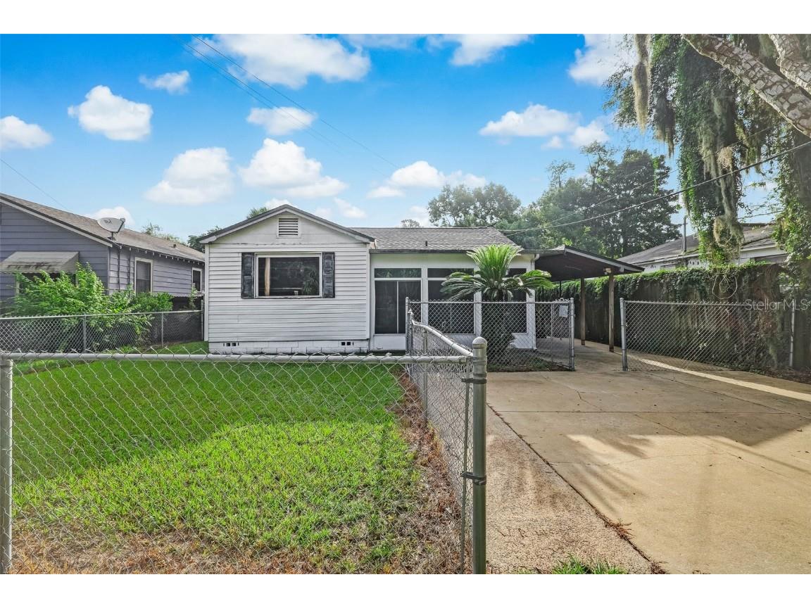 7345 Penrose Street, Jacksonville, FL, 32208 | MLS: O6175043 | Edina Realty