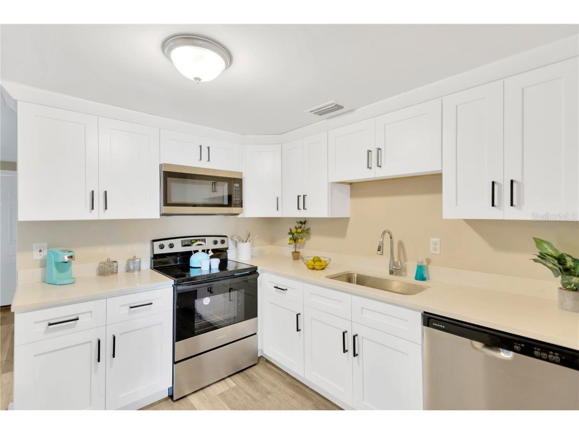 7406 Providence Road, Riverview, FL, 33578 | MLS: T3537188 | Edina Realty