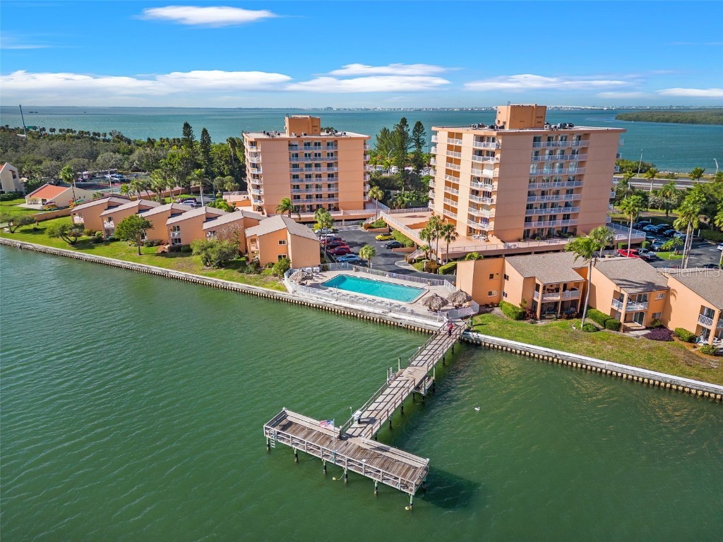 7432 Sunshine Skyway Lane S #405, Saint Petersburg, FL, 33711 | MLS: U8211614 | Edina Realty