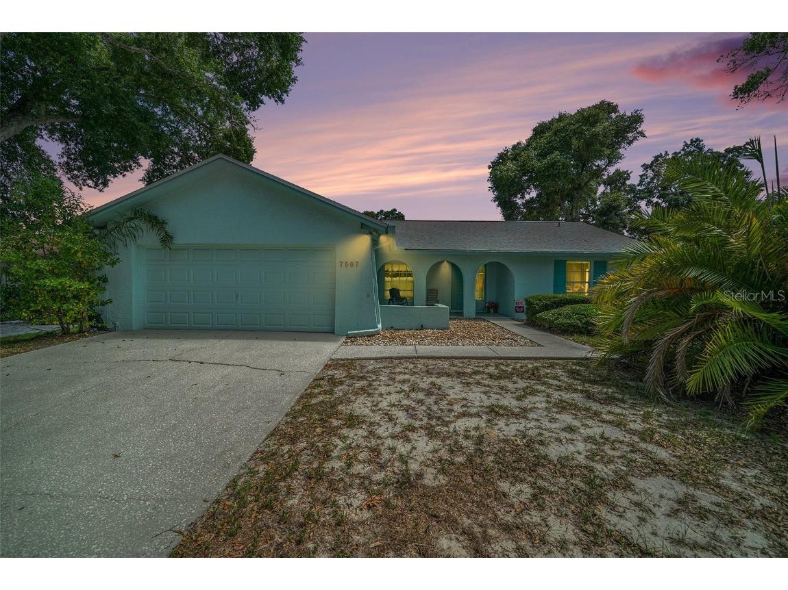 7507 S Sanibel Circle, Temple Terrace, FL, 33637 | MLS: T3529140 ...