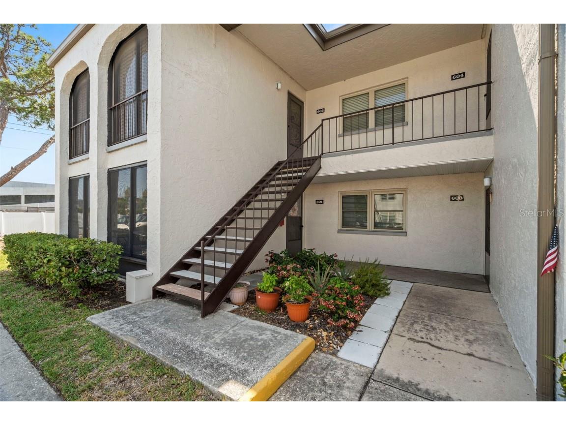 7701 Starkey Road #601, Seminole, FL, 33777 | MLS: TB8387028 | Edina Realty