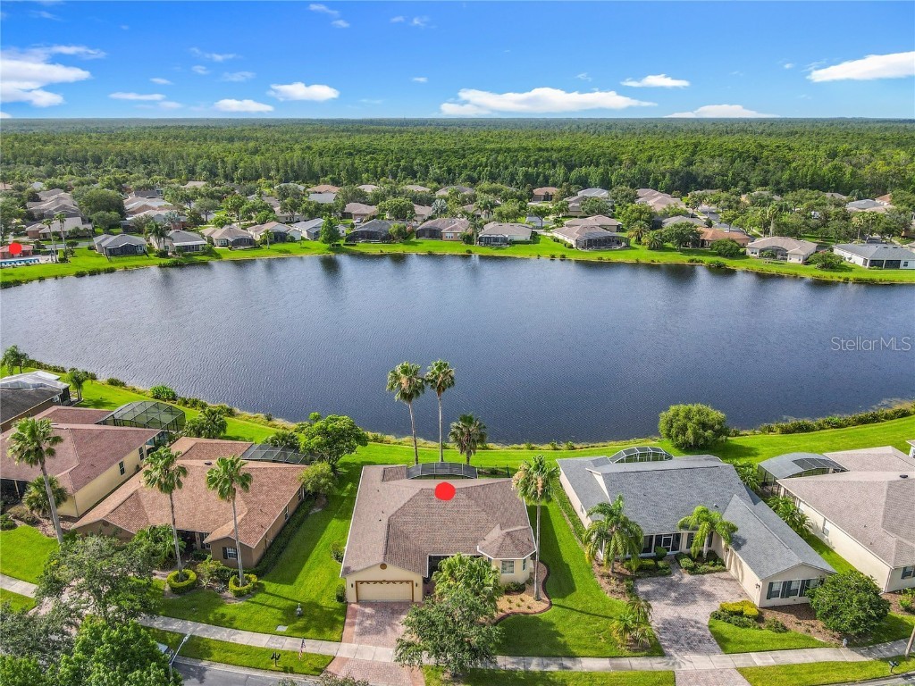 777 Glendora Road, Poinciana, FL, 34759 | MLS: S5128377 | Edina Realty