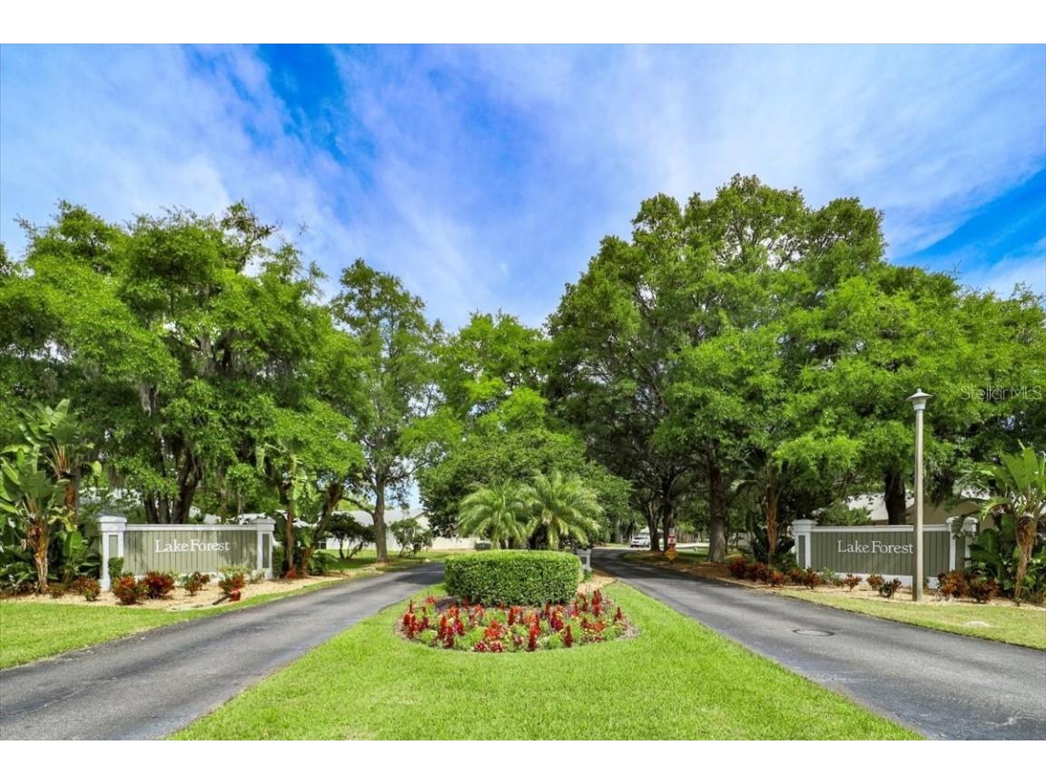 79 Lake Forest Place, Palm Coast, FL, 32137 | MLS: FC300004 | Edina Realty