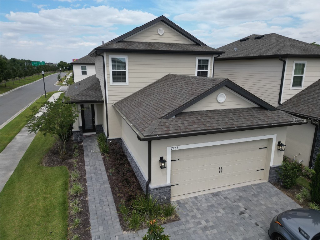 7963 Delwin Lane, Kissimmee, FL, 34747 | MLS: O6193691 | Edina Realty