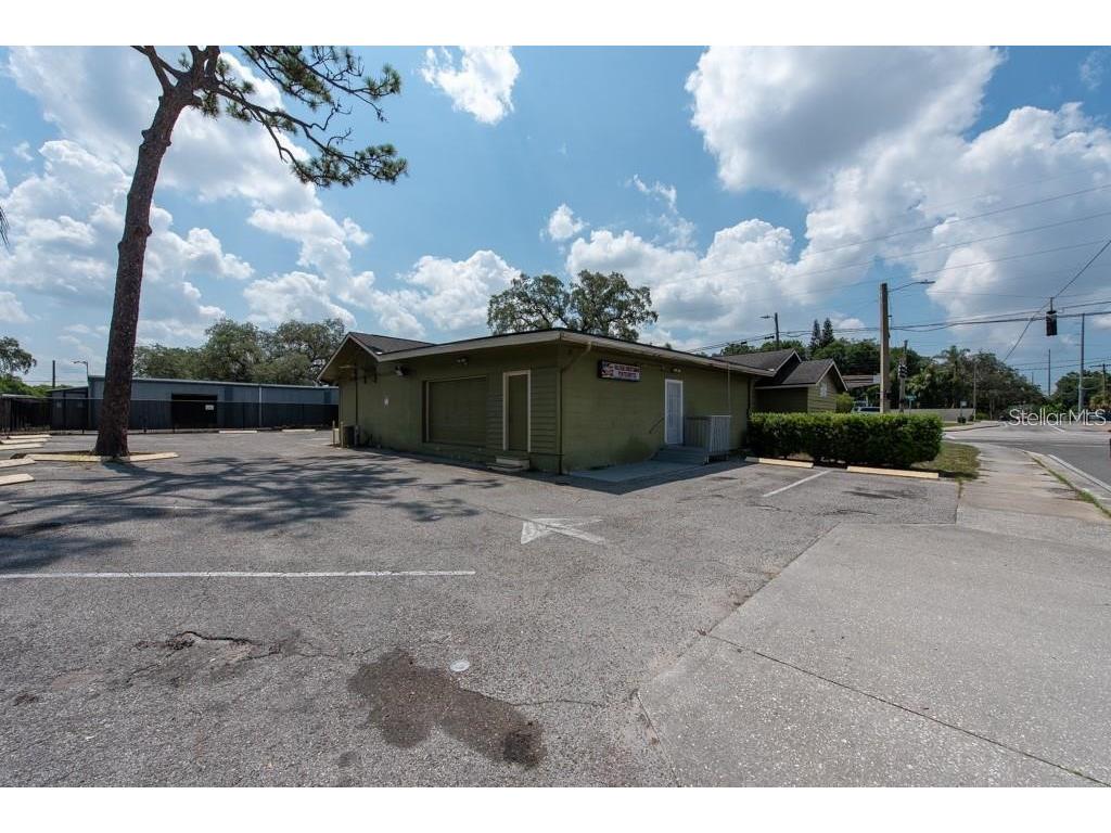 801 W Waters Avenue, Tampa, FL, 33604 | MLS: T3537772 | Edina Realty