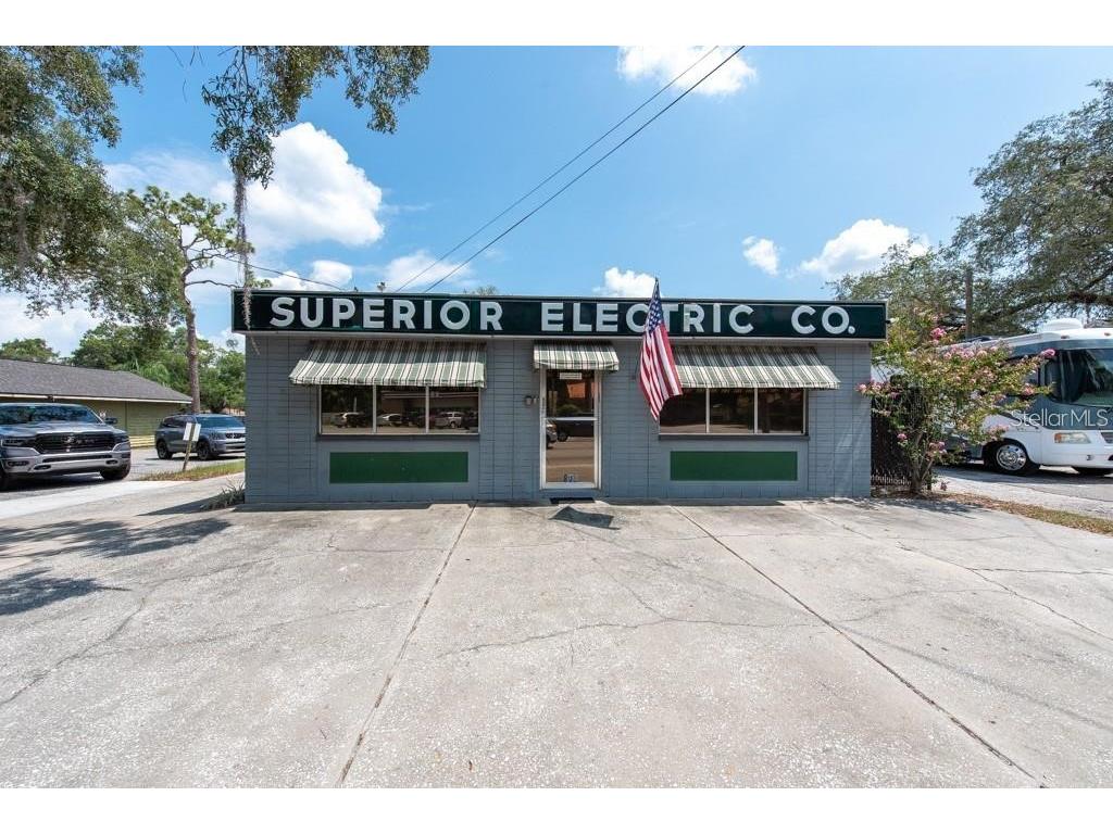 801 W Waters Avenue, Tampa, FL, 33604 | MLS: T3537772 | Edina Realty